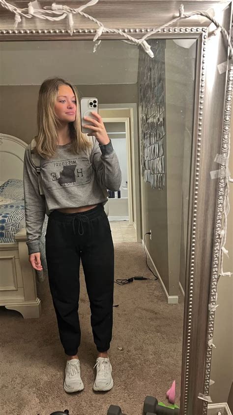 Fit Inspo Black Leggings Outfit Grey Leggings Outfit Colored Leggings Outfit