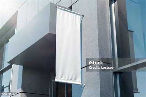 Mockup 빈 사각형 롤입니다 벽에 빈 포스터 템플릿입니다 3d 렌더링입니다 간판에 대한 스톡 사진 및 기타 이미지 간판