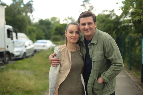 Участковый ДВРЗ сериал новые серии 3 сезона 14 марта с Ксенией Мишиной Кино