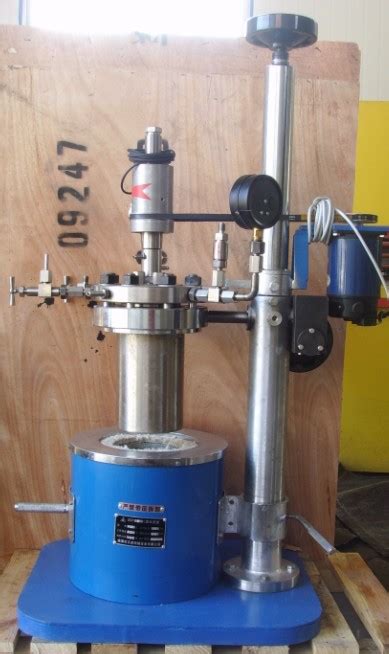 带加料罐实验室反应釜 购买在 威海