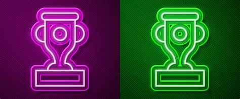 보라색과 녹색 배경에 고립 된 빛나는 네온 라인 어워드 컵 아이콘 우승자 트로피 기호 챔피언십 또는 경쟁 트로피 스포츠 성취 기호 벡터 1위에 대한 스톡 벡터 아트 및 기타