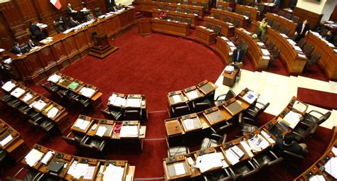 El Congreso Que Se Viene Exvedettes Cantantes Actores Y Periodistas Buscan Su Curul