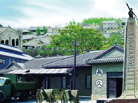 成龙主演《铁道飞虎》 讲述一段枣庄的故事