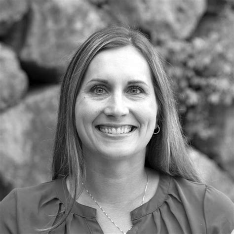 Lisa Eagle Reid Middleton