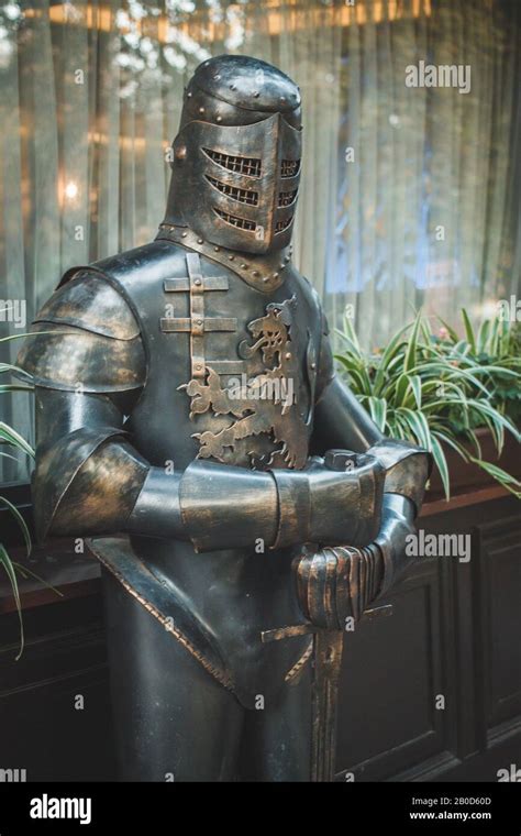 Medieval Plate Armor Design