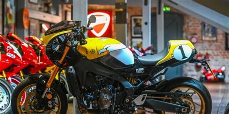 Kenny Roberts親筆簽名限量一台的Kenny Roberts XSR900 SUPERMOTO8