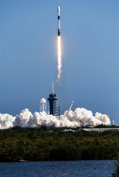 Spacex Launches Siriusxm Sxm 9 Satellite From Cape Canaveral In Florida