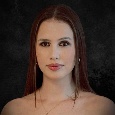 Camila Pim Camilapim Adv • Threads Say More