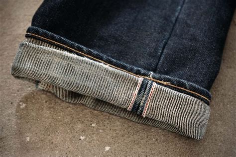 How To Cuff Jeans 8 Common Ways Denim Faq By Denimhunters