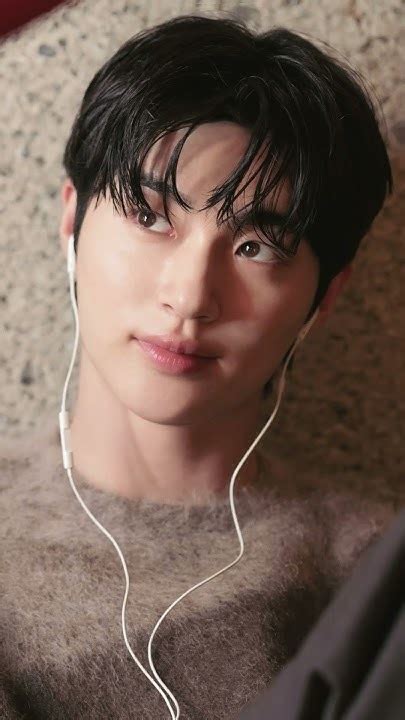 여러분들께서 항상 응원해주신 덕분에 무탈하게 여기까지 Youtube