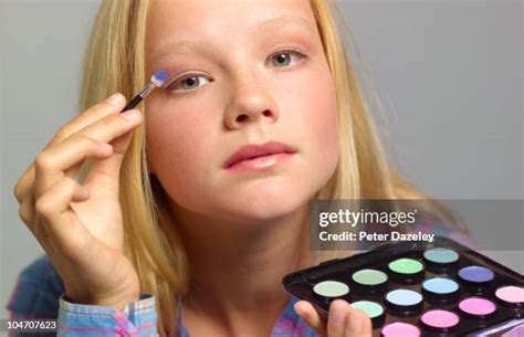 Tween Makeup Photos And Premium High Res Pictures Getty Images