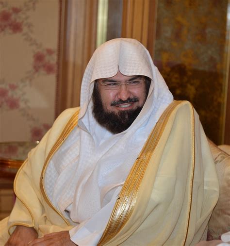 الشيخ السديس يعلم الأطفال سورة الفاتحة فيديو