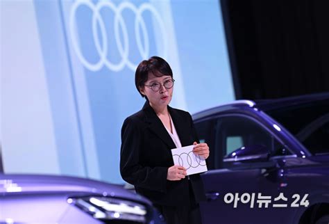 [포토]프레젠테이션 하는 임현기 사장