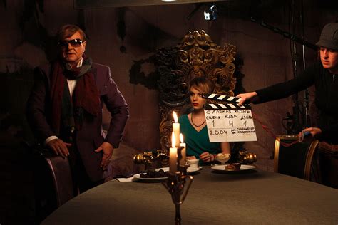 Sex кофе сигареты режиссер Сергей Ольденбург Свинцов 2014