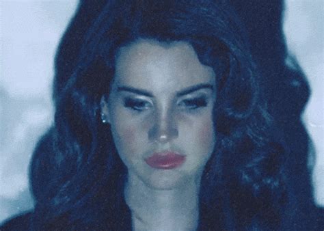 Lana Del Rey Batı Kıyısı 