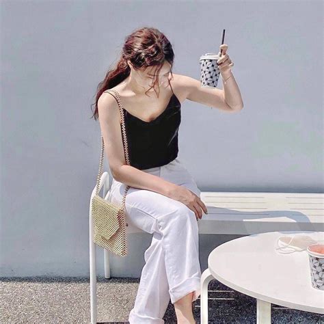 女生头像ins高级质感不露脸图片精选