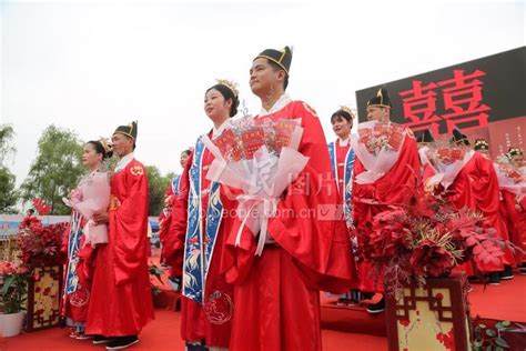 安徽芜湖：西河古镇举办明制古典婚礼 人民图片网
