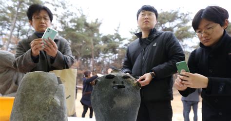 사람 얼굴 모양 토기 공개