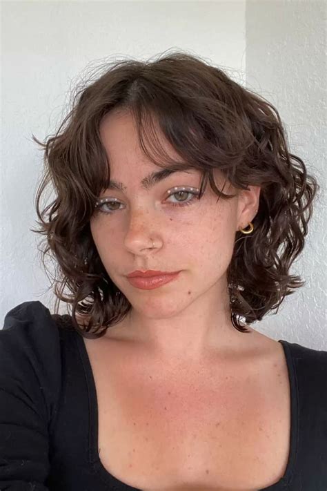 2b Curly Hair Haircuts Short Artofit