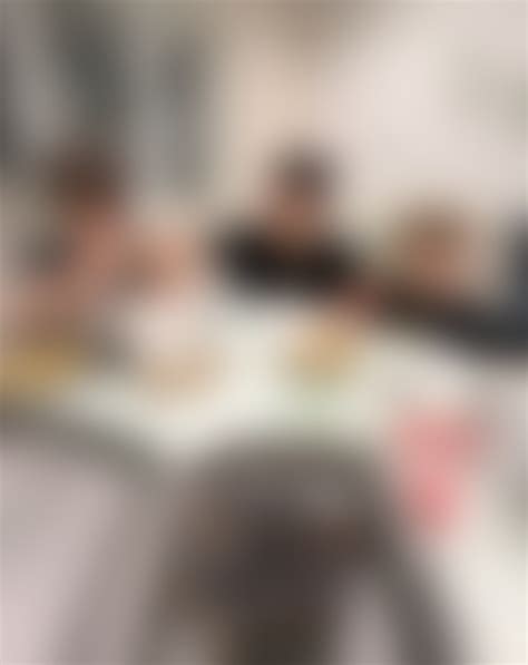 От всего сердца поздравляю всех мусульман с окончанием Священного месяца Рамадан и с