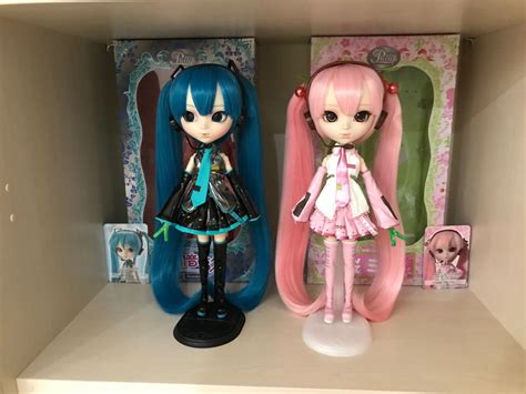 Pullip Hatsune Miku Original And Sakura Miku Художественные куклы