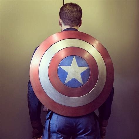 익스트림무비 크리스 에반스가 공유한 엉덩이 사진들