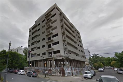 Femicidio En La Plata Un Hombre Golpeó A Una Adolescente De 15 Años Y