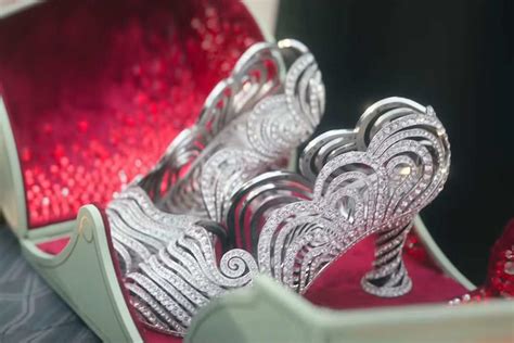 The One Huge Wizard Of Oz” Easter Egg You Missed In Wicked”