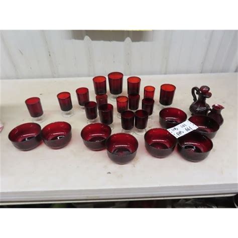 26 Ruby Glasses