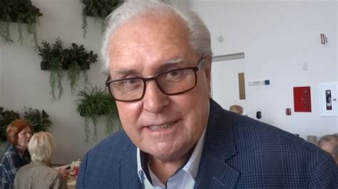 Serge Laprade Traverse Des Moments Très Difficiles