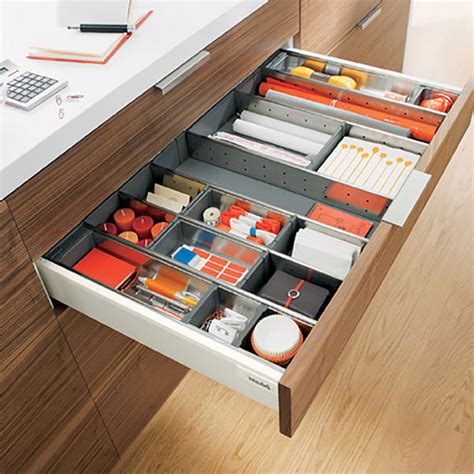 Ultimate Hardware Blum Tandembox Intivo Drawer M Height