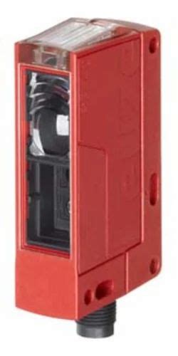 HT46CL2 4P M12 Diffuse Sensor With Background Suppression At 8400 Piece Diffuse Sensor In