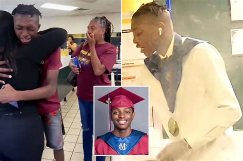 800 000 In Loose Dimes Spill Onto Texas Highway