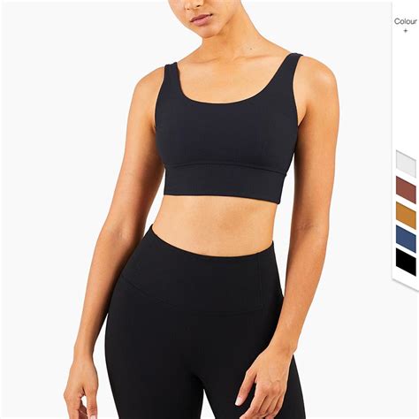 Wholesale Rib Yoga Bra Sports Underwear アパレルク