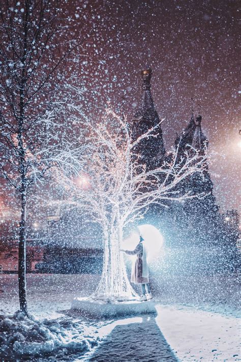 Russian Photographer Kristina Makeeva Beautifully Captured Moscow
