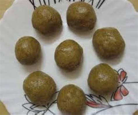 Almond Indian Sweet Special Green Gram Laddu Packaging Type Pouch Packing Packaging Size 180