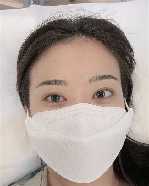 홍대 브로우팝 On Instagram 브로우팝 자연눈썹 시술직후 🤍 아니 눈썹도 잘나오고 사진도 자 Asian Makeup Looks Eyebrow