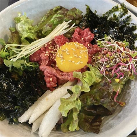 앞니 마티스 On Twitter 📍합정 육회한 달 밤 육사시미 육회 세트 정말 굿 ദ്ദി ｰ̀֊ｰ́ 소고기 라면 너무 맛있어서 두번 먹었어요 육비도 짱이니까