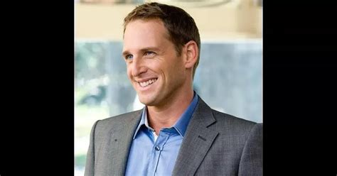 У Джоша Лукаса родился сын