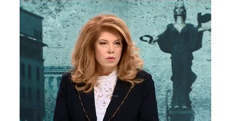 Йотова за дерогацията Кабинетът да покаже прогнозите за цените на горивата