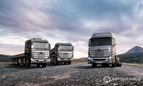 거실 소파보다 편안 현대차 獨 이스리 시트 적용한 2024 엑시언트 프로 출시