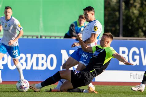 Результати 10 туру УПЛ “Динамо” програло “Поліссю” “Дніпро 1” обіграв “Верес” Setanta Sports