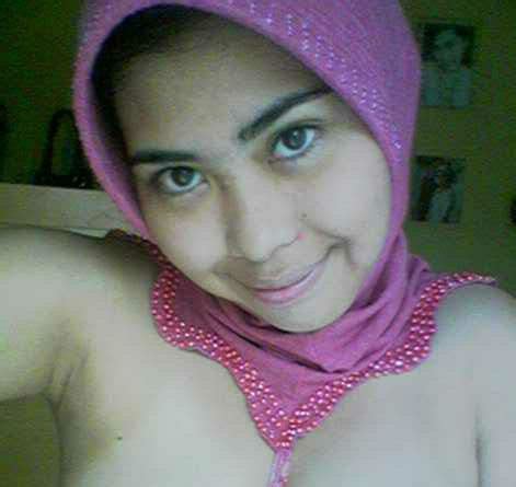 Artis Indo Foto Bugil Indonesia Arab Saudi