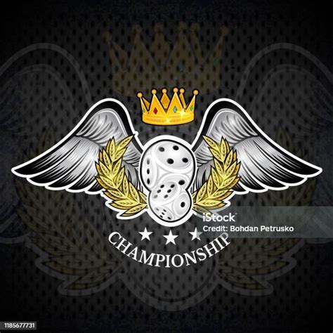 칠판에 날개와 황금 화환 사이에 왕관 주사위 쌍 기회 또는 보드 게임의 모든 게임에 대한 스포츠 라벨 가능성에 대한 스톡 벡터 아트 및 기타 이미지 Istock