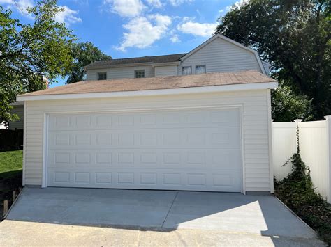 Reverse Gable Roof Garage Prairie Land Garages Chicago Garage Builder