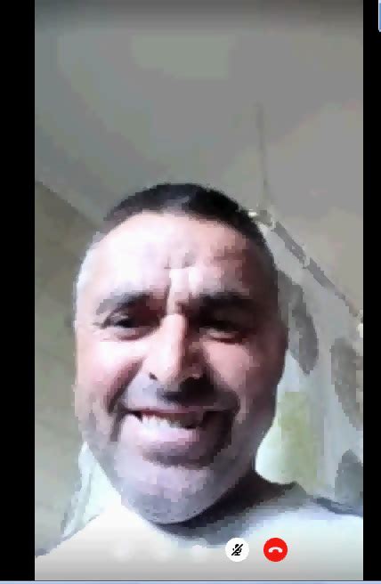 Mhill Prenga Avi Eporner