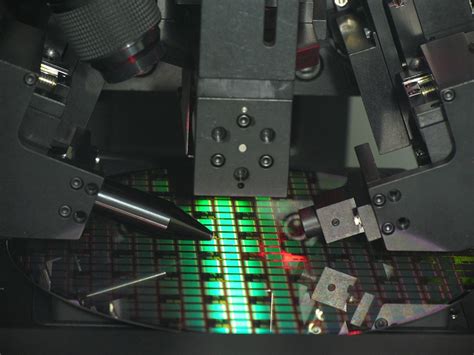 High Resolution Measurement Of Film Thickness And Refractive Index For Silicon Photonics And