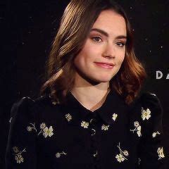 Pin On Daisy Ridley Daisy Ridley Mark Hamill Celebs