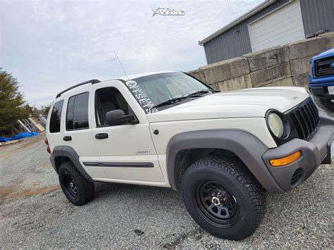 2004 Jeep Liberty Wheel Offset Aggressive 1 Outside Fender Stock