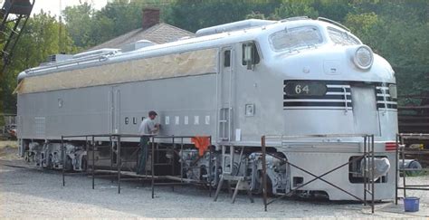 Cbandq E8 Restoration Museum Of Transportation Gateway Nmra
